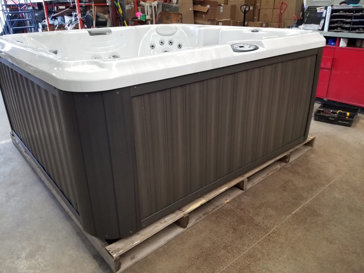 Jacuzzi® J-245™ -UW100857714 - Used Hot Tubs