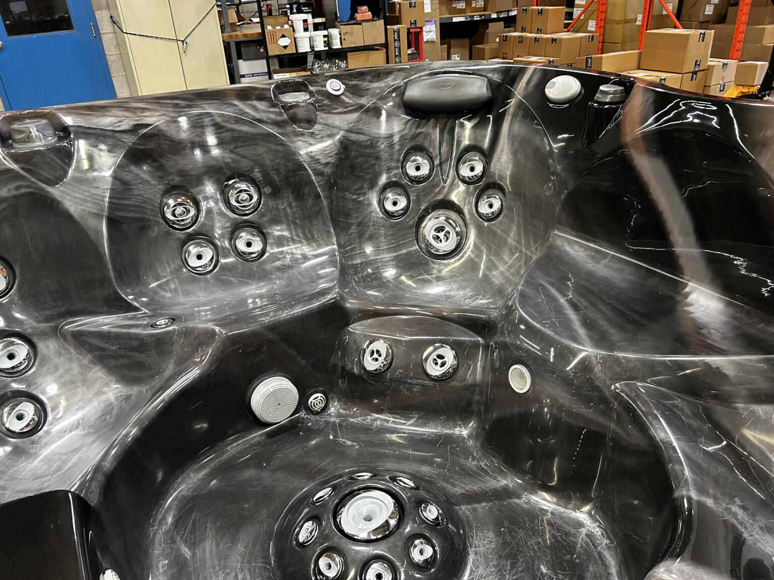 Buy Jacuzzi® J-485™ -UJ100788657 - Used Hot Tubs